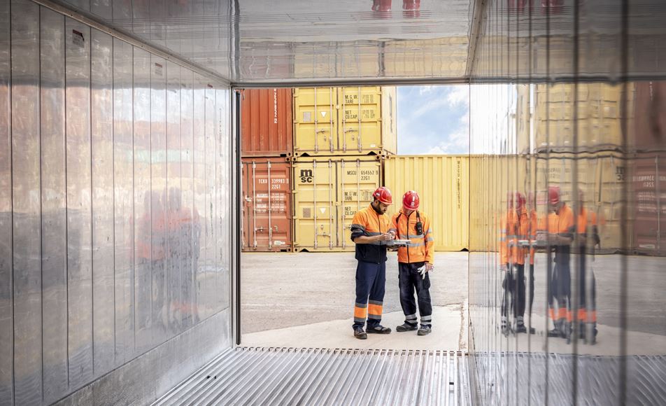 Dry Cargo Ships and Containers - Transport Solutions | MSC