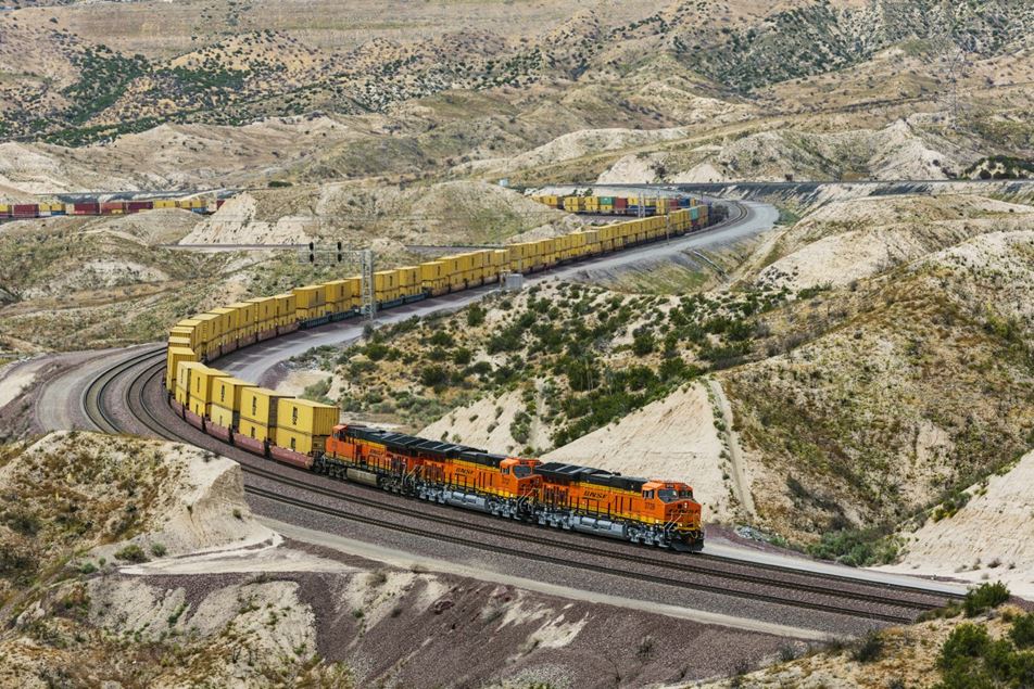 Reunion Shipping Services - Offices, Local Information | MSC